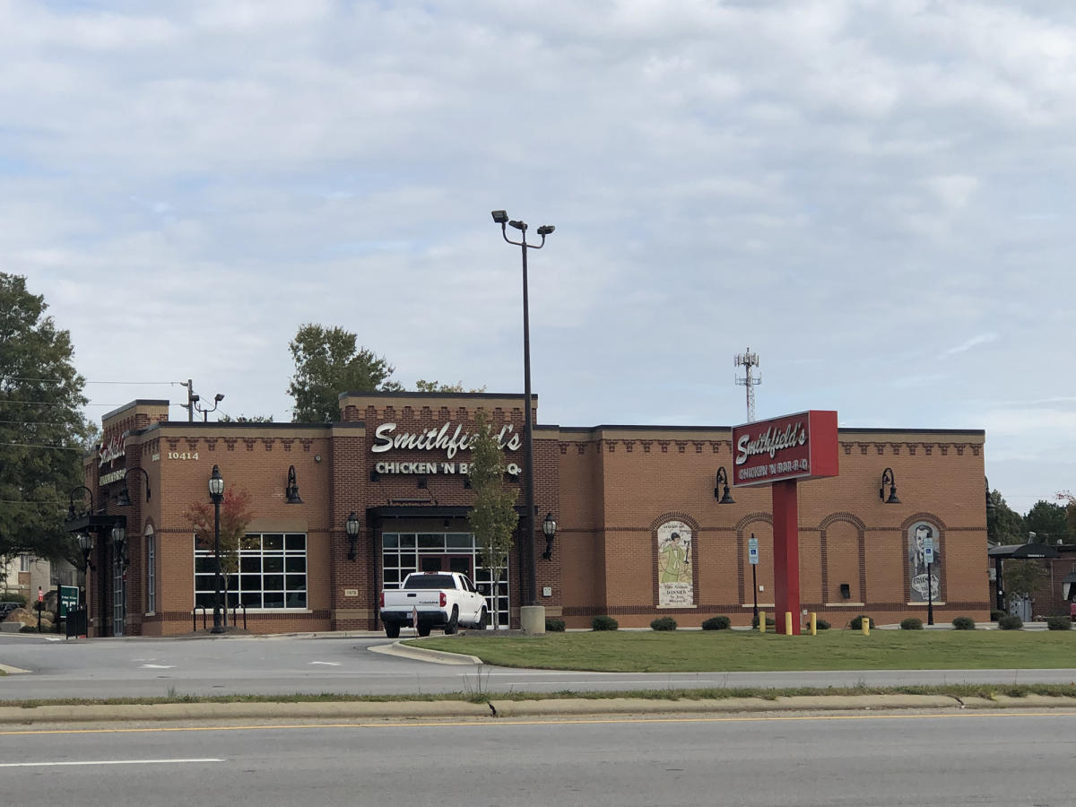 Smithfield's Chicken 'N Bar-B-Q