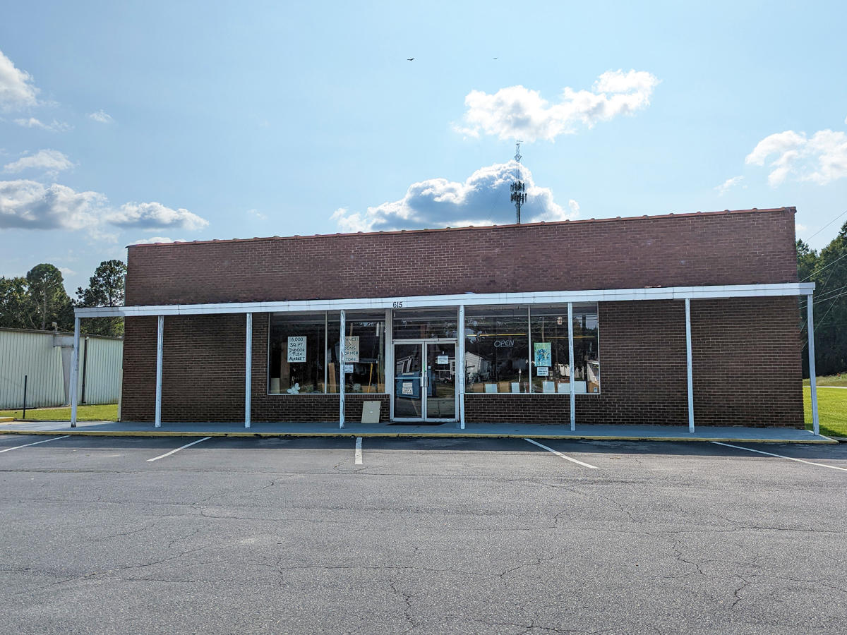 Stancil and Sons Corner Store