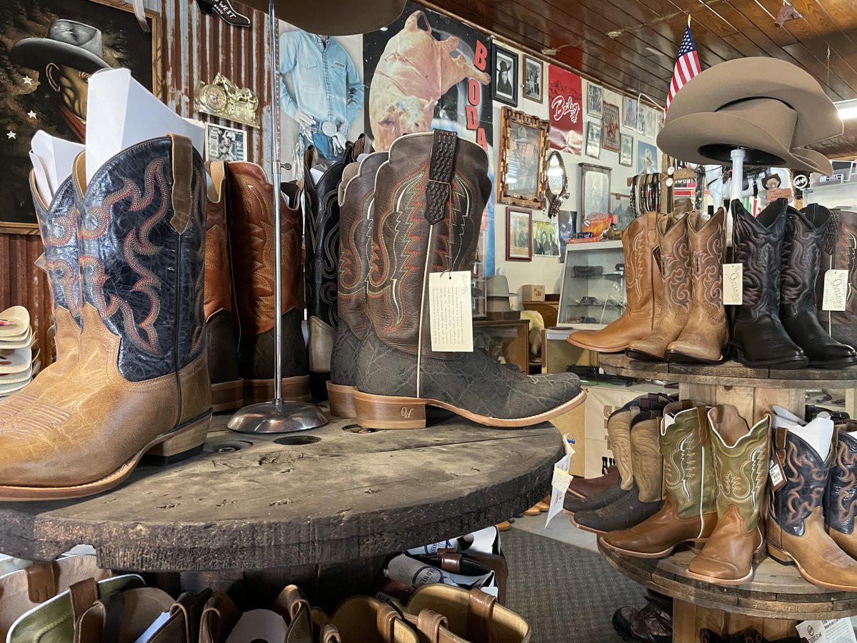 Roy's Western Store & Repair