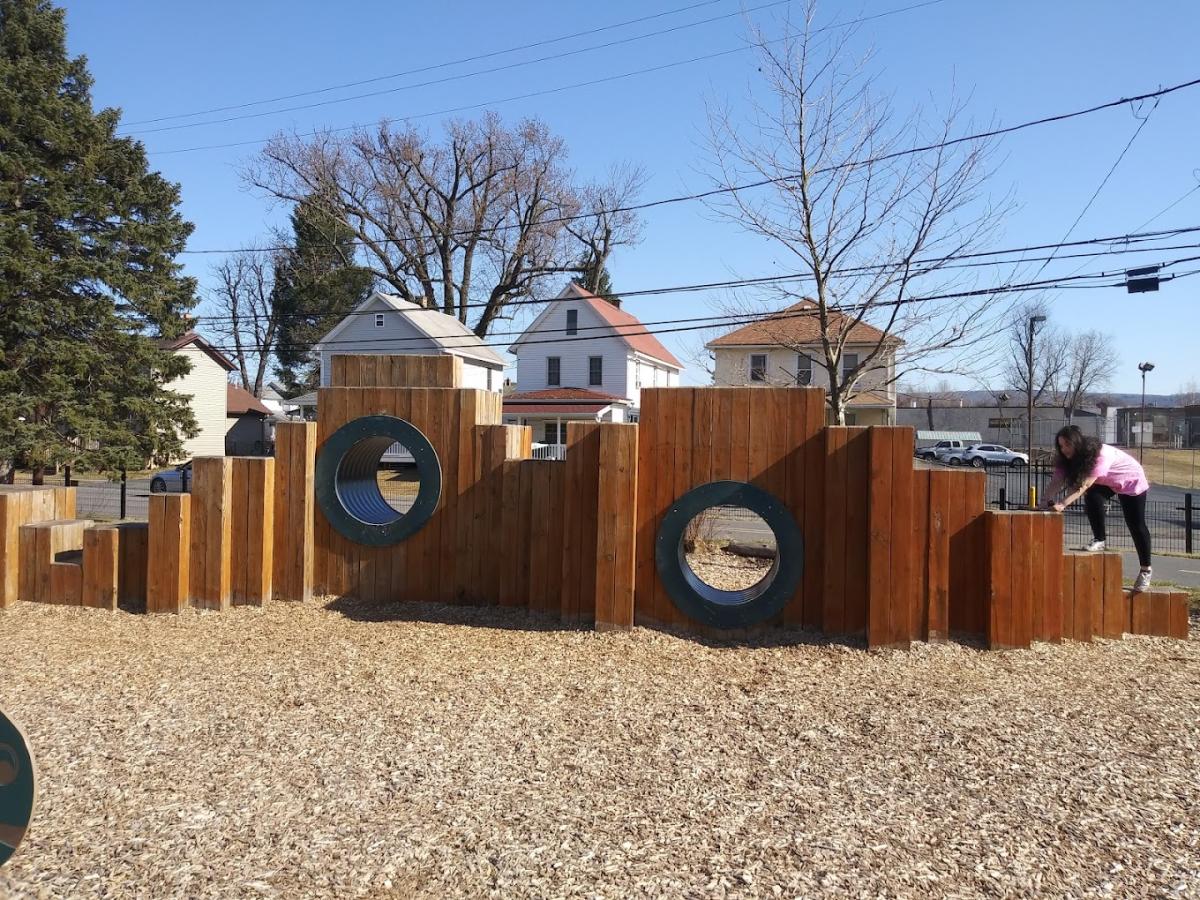 Nay Aug Avenue Natural Play Area