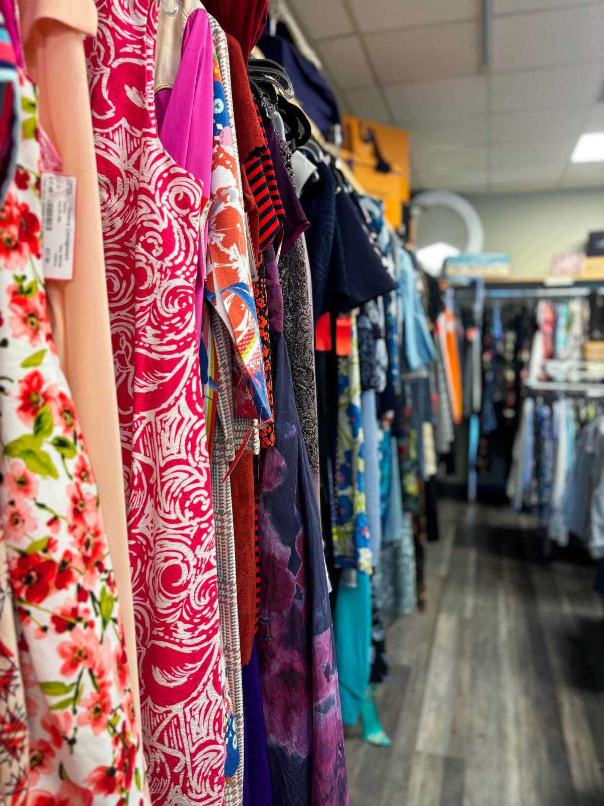 Geneva Upscale Consignment