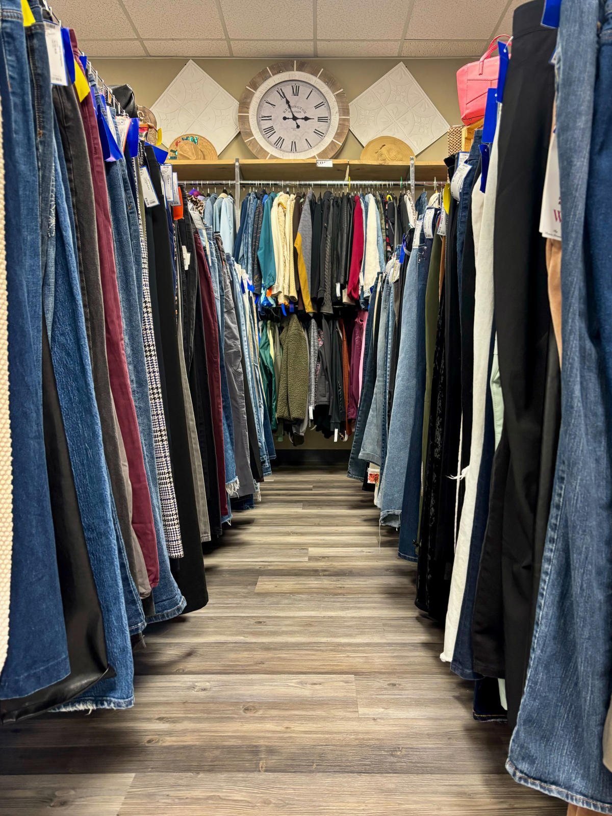 Geneva Upscale Consignment