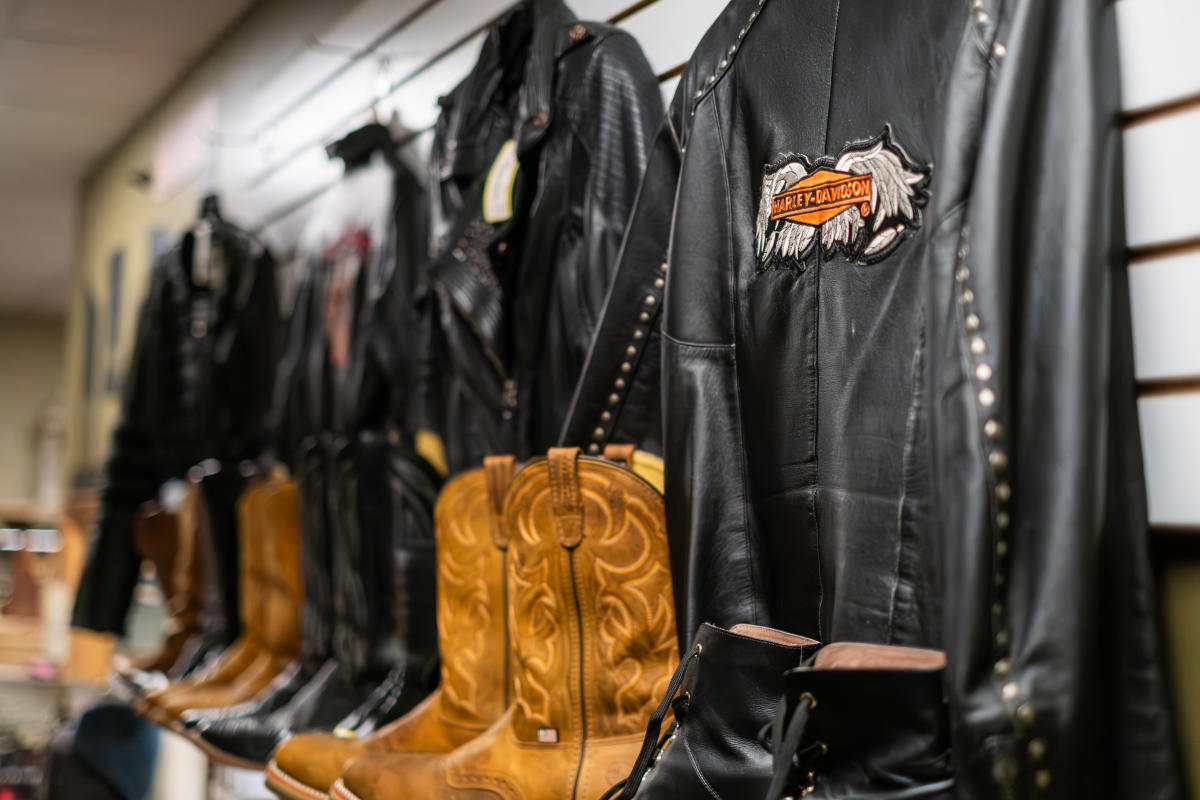 Geneva Upscale Consignment