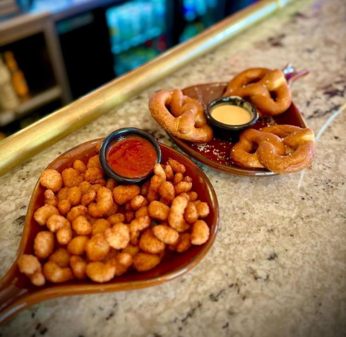 Speedo's Harborside Pub & Grill