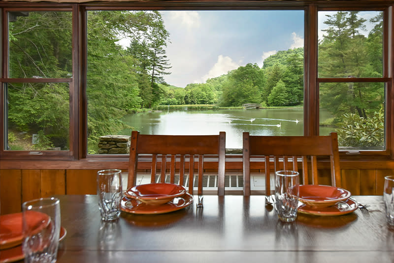 Highlands Cabins at Seven Springs