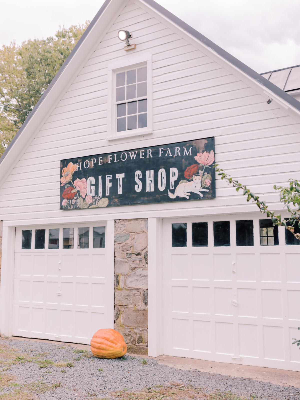 Hope Flower Farm & Winery | Waterford, VA 20197