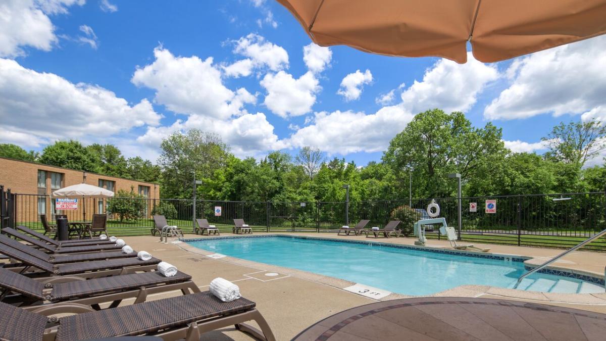 Best Western Leesburg Hotel & Conference Center | Leesburg, VA 20176