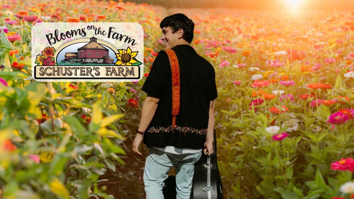 Carson Hall at Blooms on the Farm | Deerfield, WI