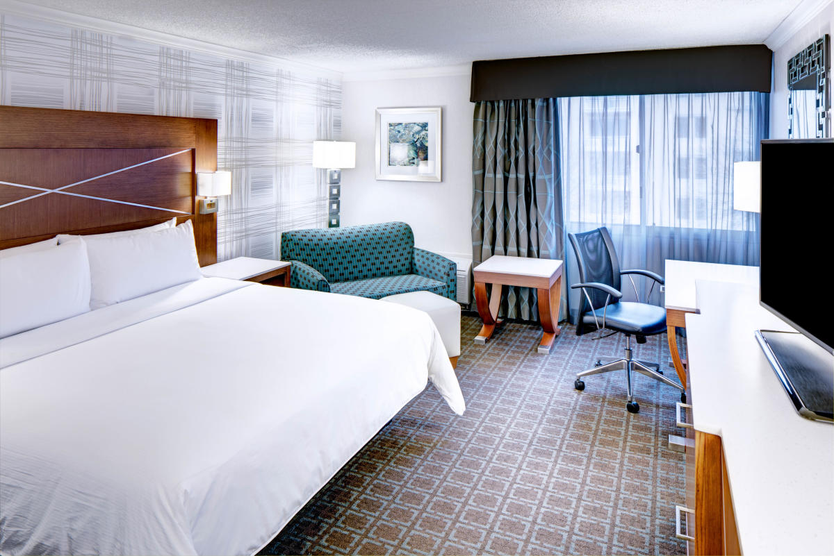 DoubleTree by Hilton Madison Downtown | Madison, WI