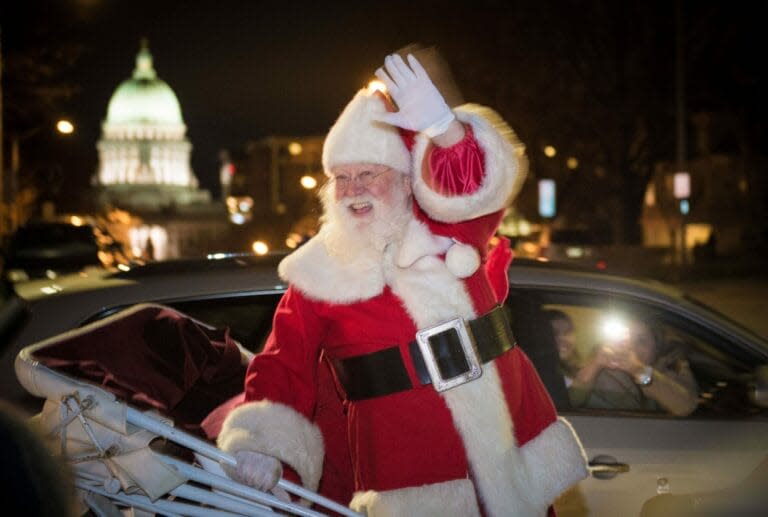 Santa at The Statehouse | Madison, WI