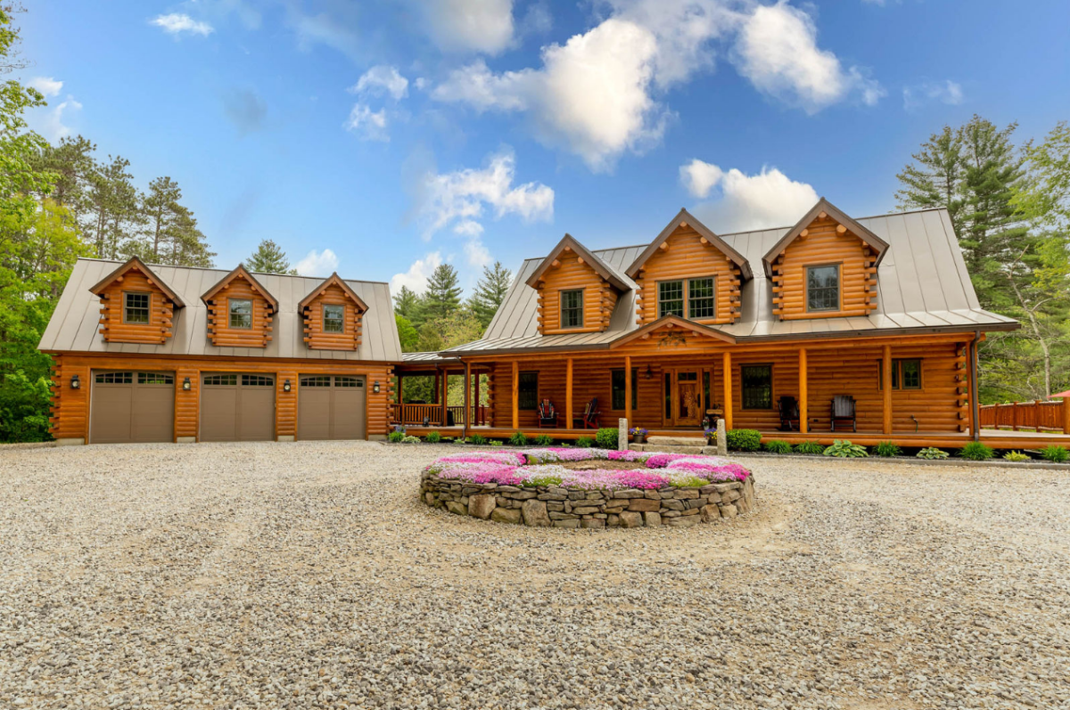 Eastern White Cedar Log Homes Custom Cedar Log Homes & Cabins | Ward