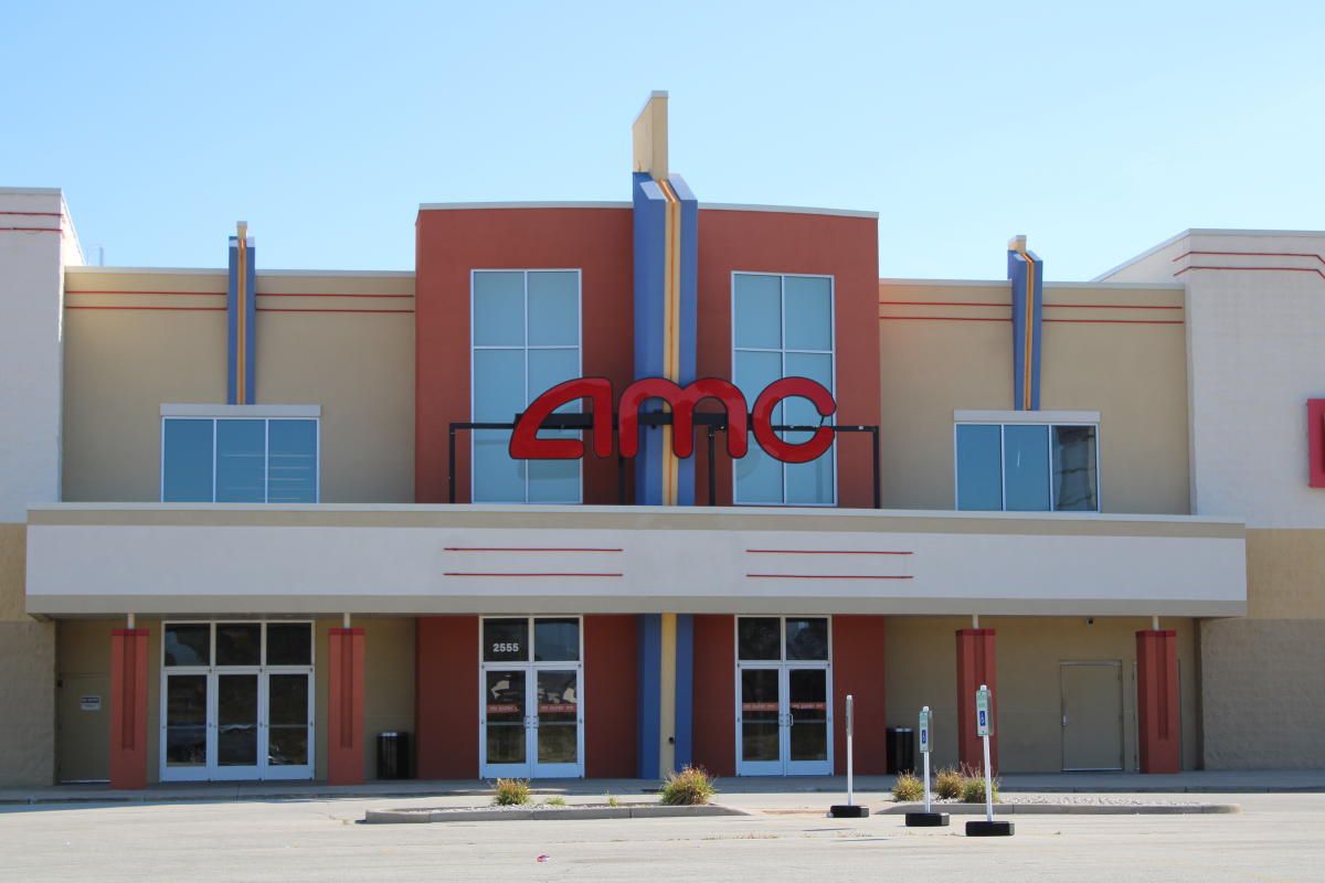 AMC Classic Manitowoc 10