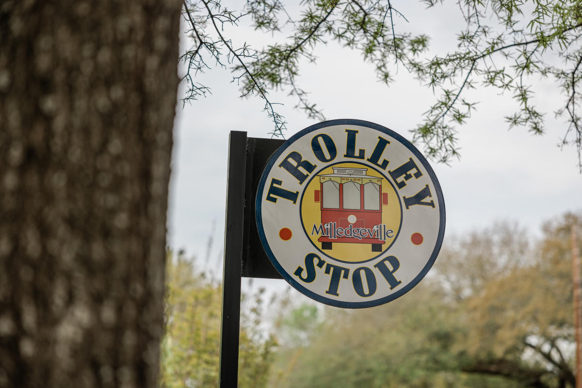 Children's Trolley Tour: Princess & Hero Trolley Adventure