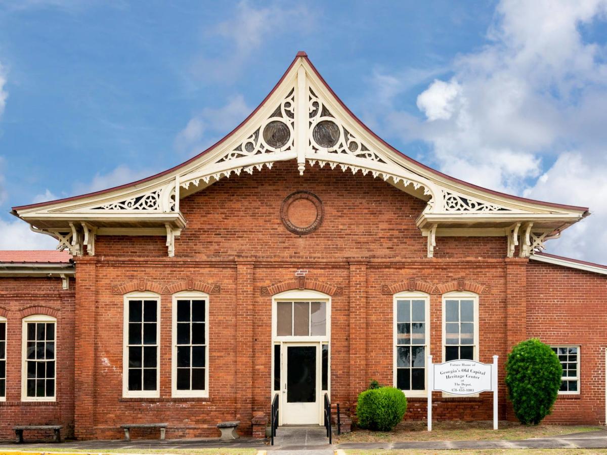 Central State Hospital Campus Driving Tour