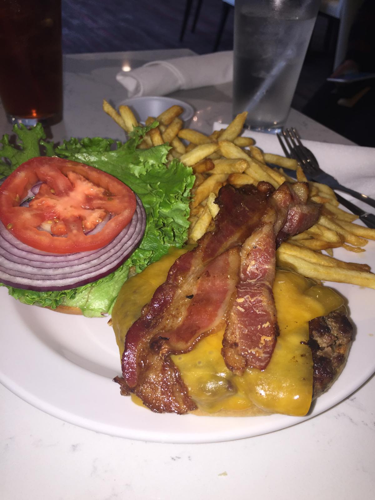 RBG Bar & Grill | Oakland, CA