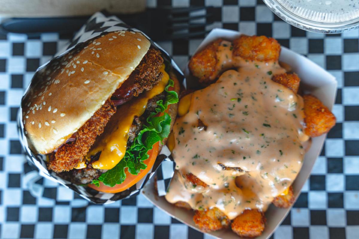 Malibu's Burgers | Oakland, CA