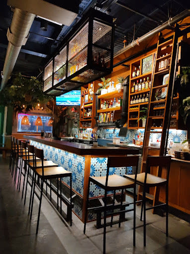 Treehouse Bar