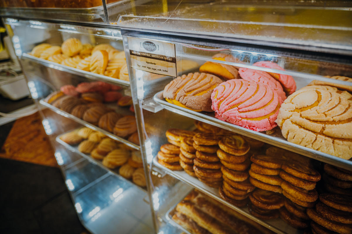 Pan De Vida Bakery