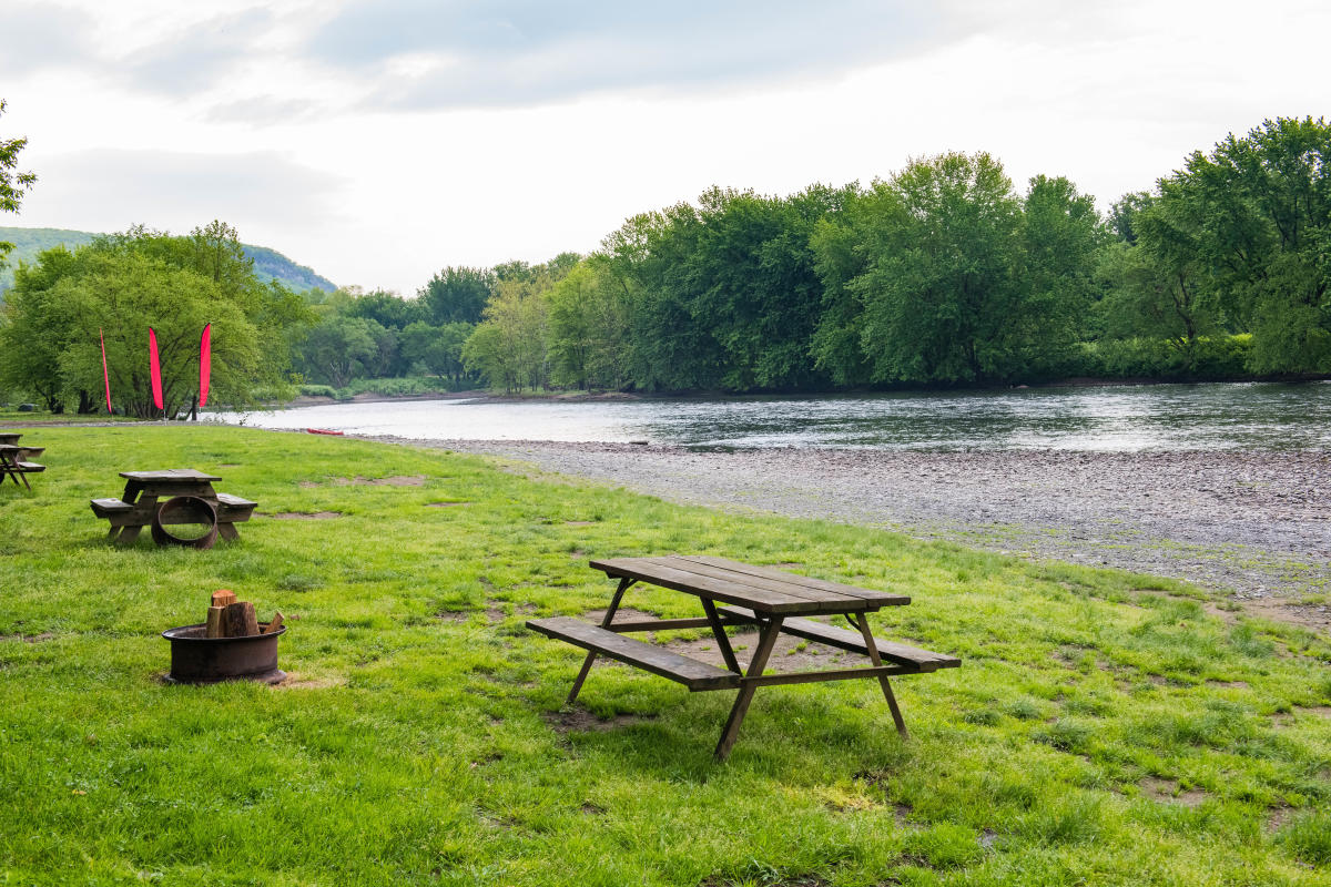 delaware river campground