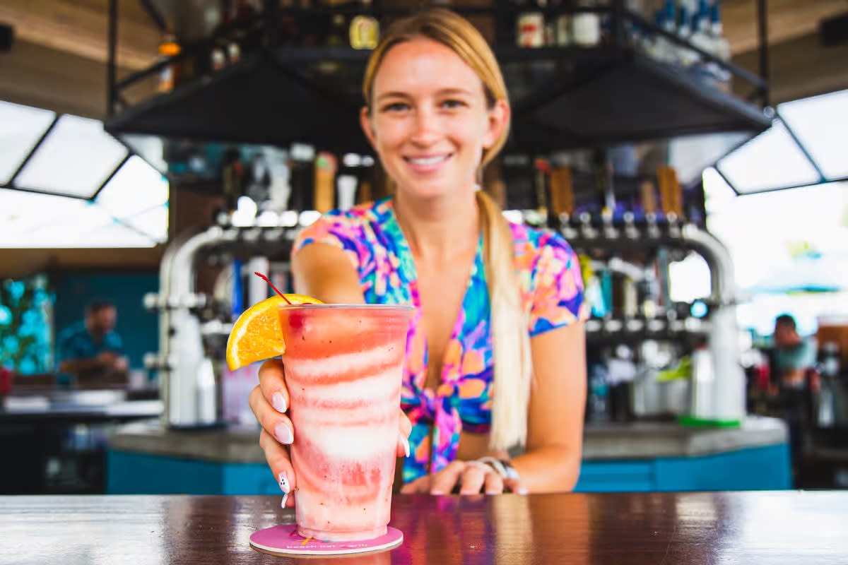 Lucky Fish Beach Bar & Grill | Pompano Beach, FL