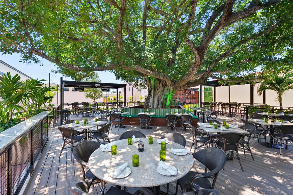 South Bar & Kitchen | Pompano Beach, FL