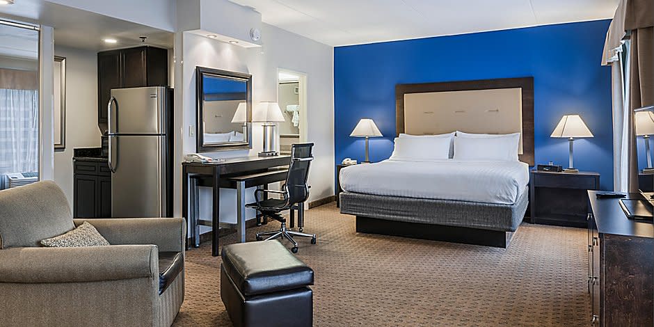 Holiday Inn Express & Suites Laurel | Laurel, MD 20707