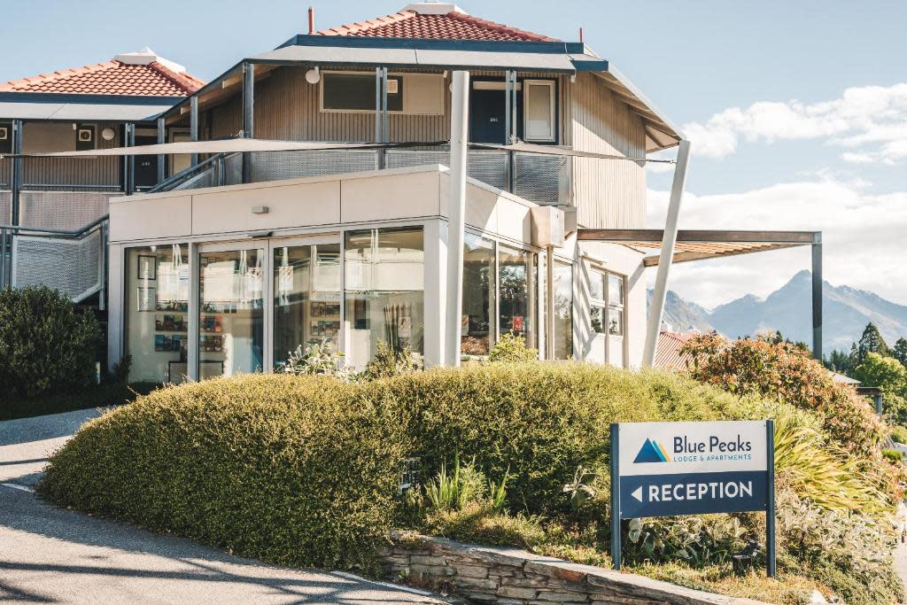7-Night Queenstown Ski Escape at Blue Peak Lodge | Mountainwatch Travel ...