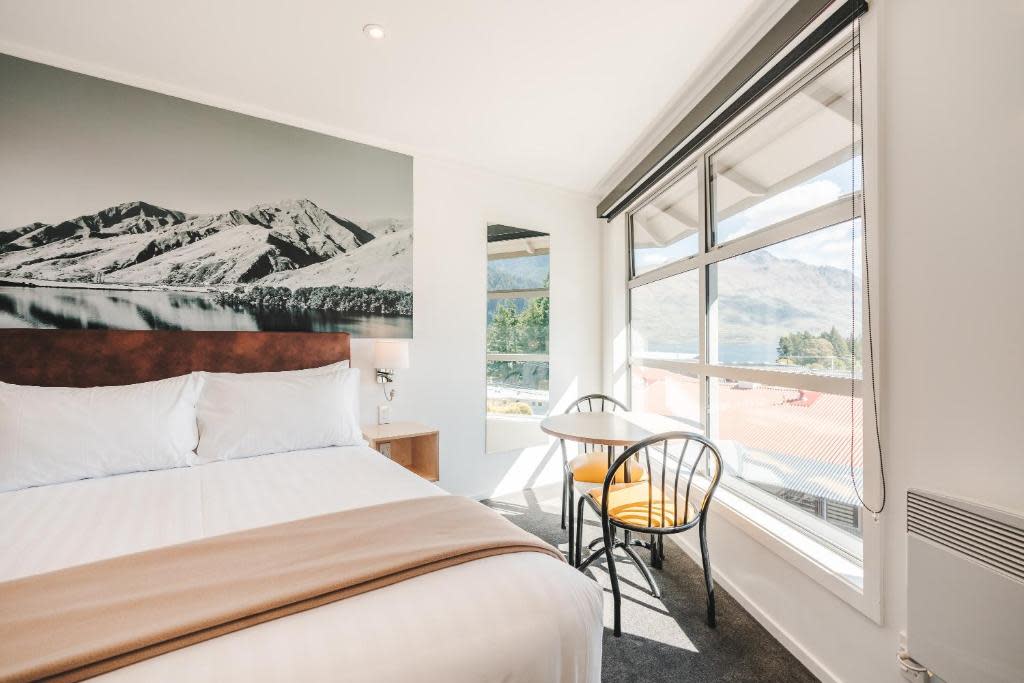 7-Night Queenstown Ski Escape at Blue Peak Lodge | Mountainwatch Travel ...