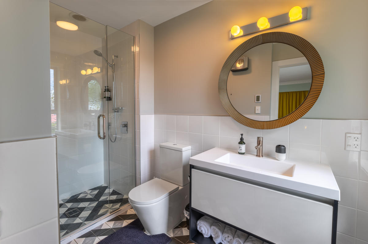 Bracken House - Holiday Home | Official Queenstown Website