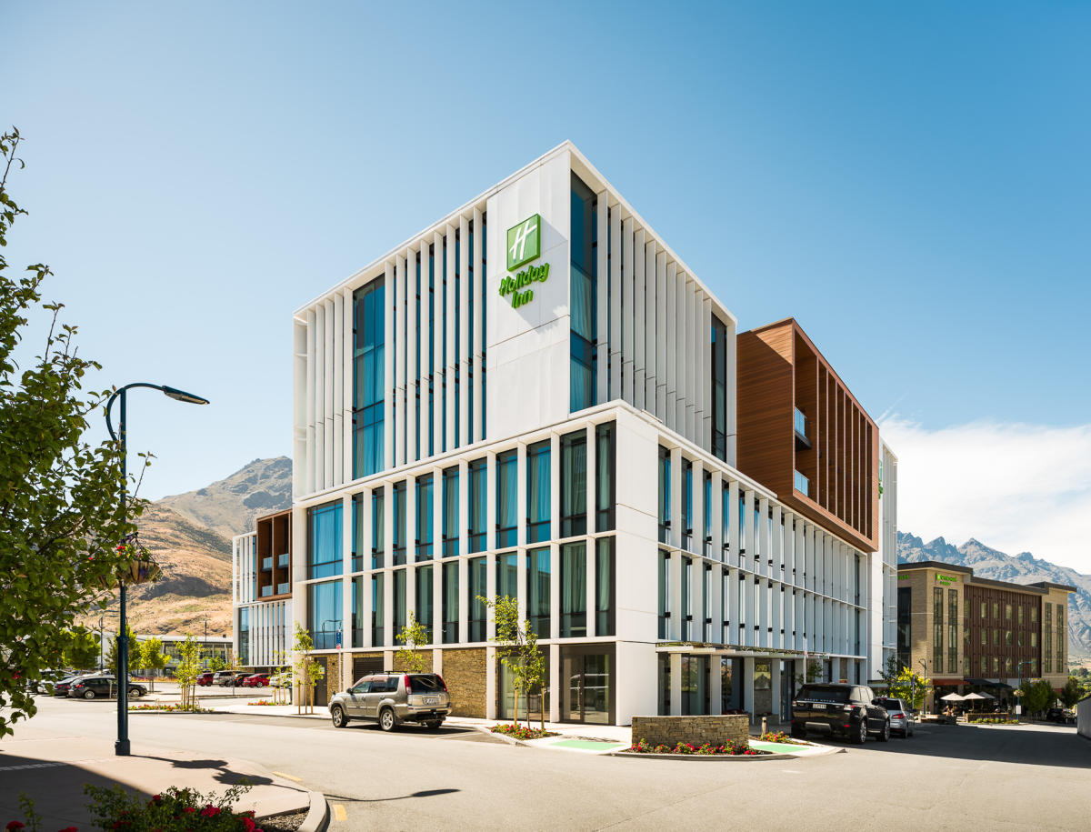 Holiday Inn Remarkables Park | Official Queenstown Website