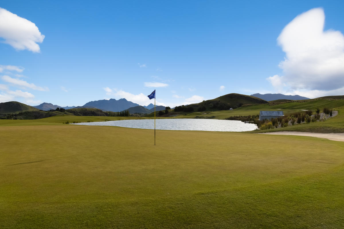 Golf at Millbrook | Official Queenstown Website
