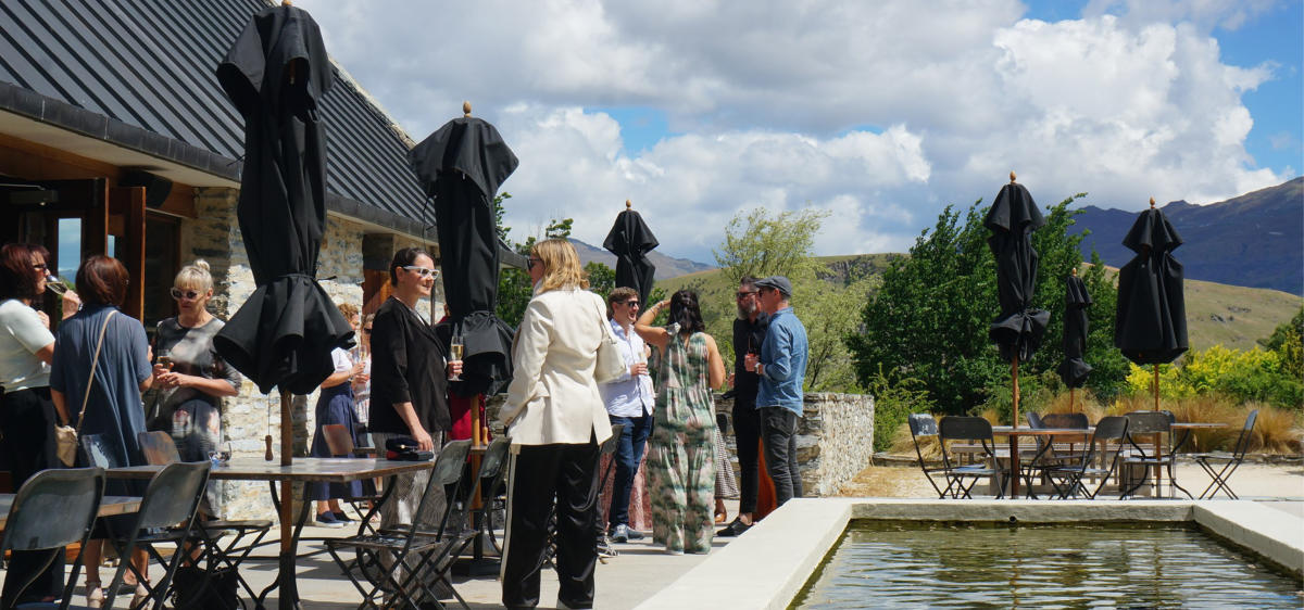 Jump on the Wine Hopper - Queenstown's Flexible Wine Tour! | Official ...