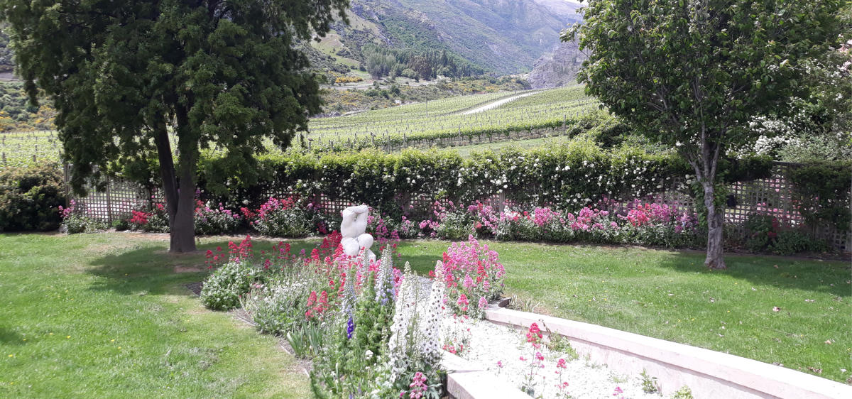 Jump on the Wine Hopper - Queenstown's Flexible Wine Tour! | Official ...