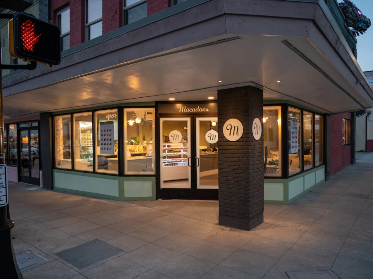 Macadons | Renton, WA