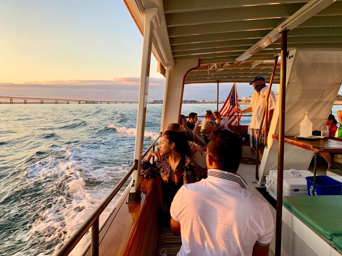 Gansett Cruises | Newport, RI 02840