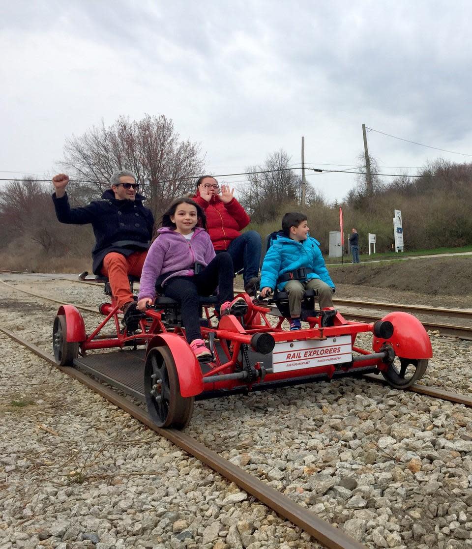 Rail Explorers | Portsmouth, RI 02871