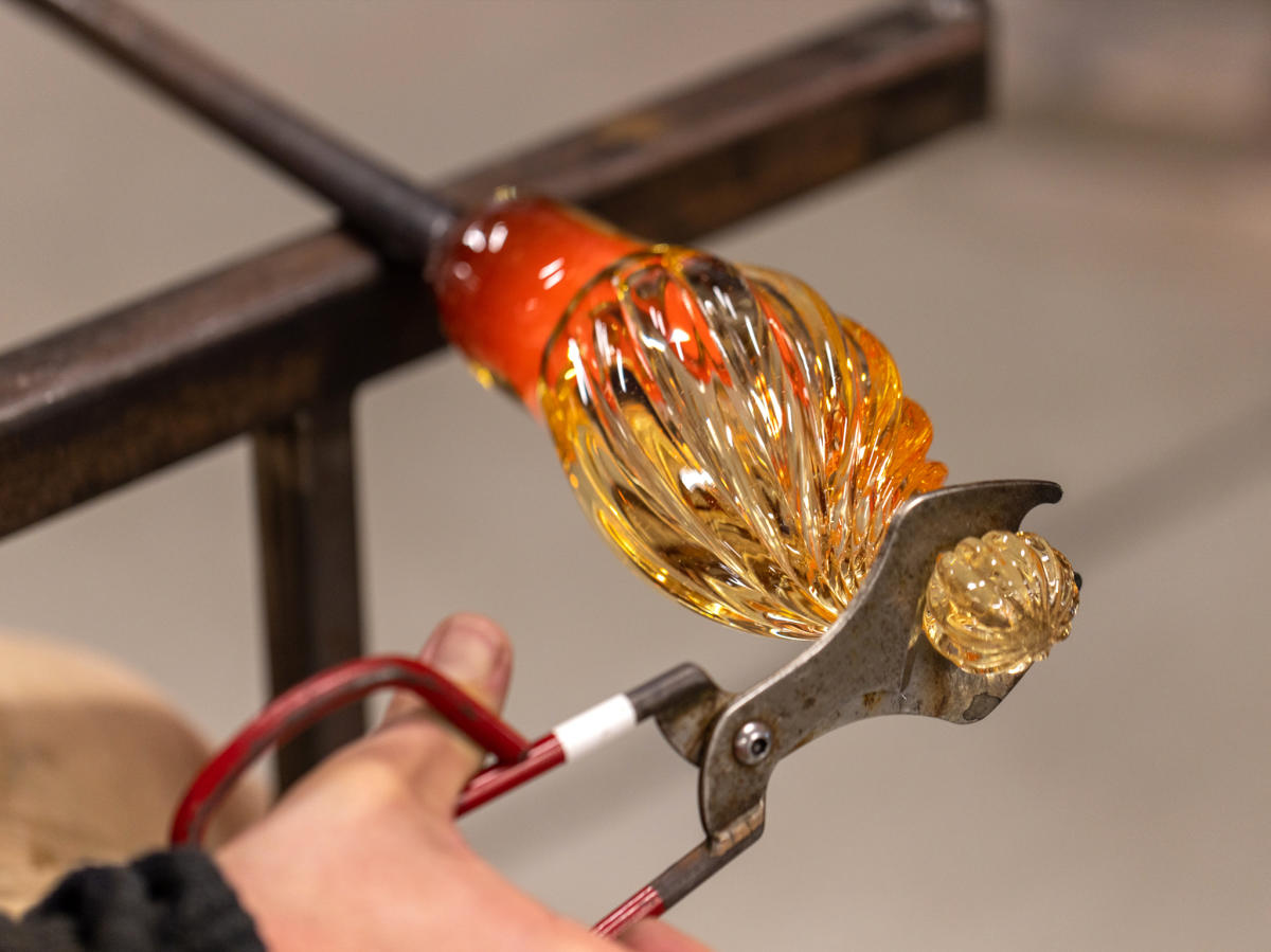 Blackstone River Glass Center | Cumberland, RI 02864