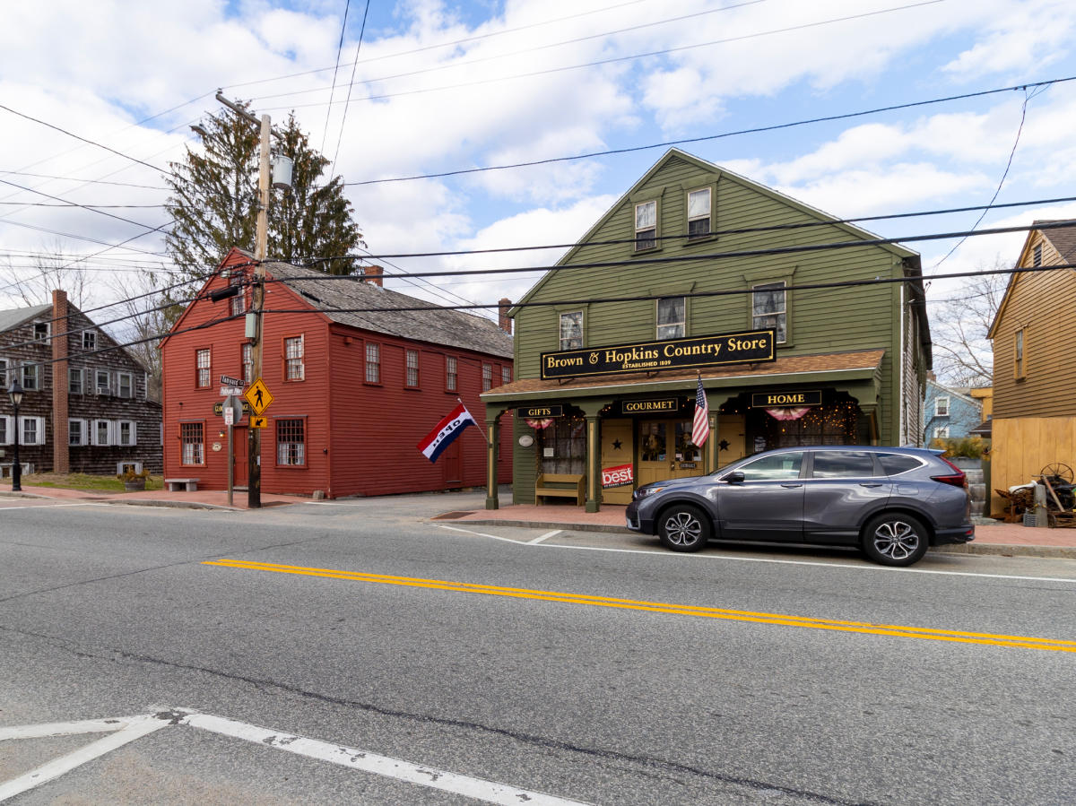 Chepachet Village | Chepachet, RI 02814