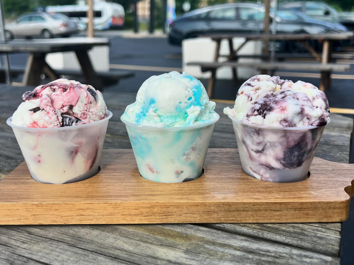 Country Creamery | Greenville, RI 02828
