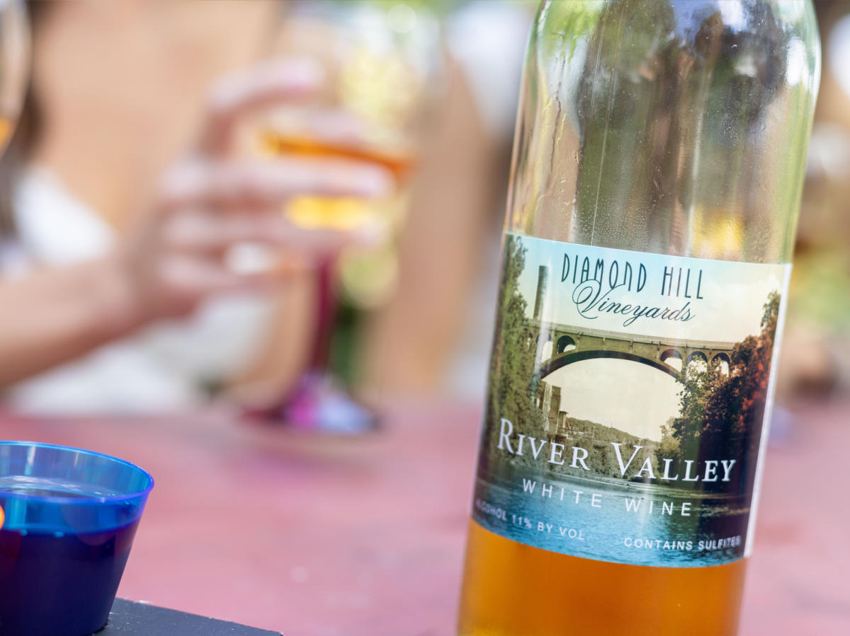 Diamond Hill Vineyards | Cumberland, RI 02864
