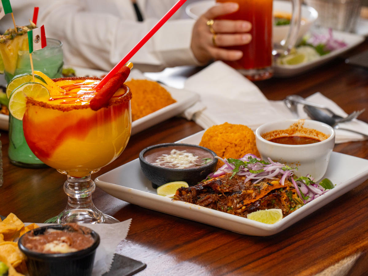 El Paso Restaurant | Central Falls, RI 02863