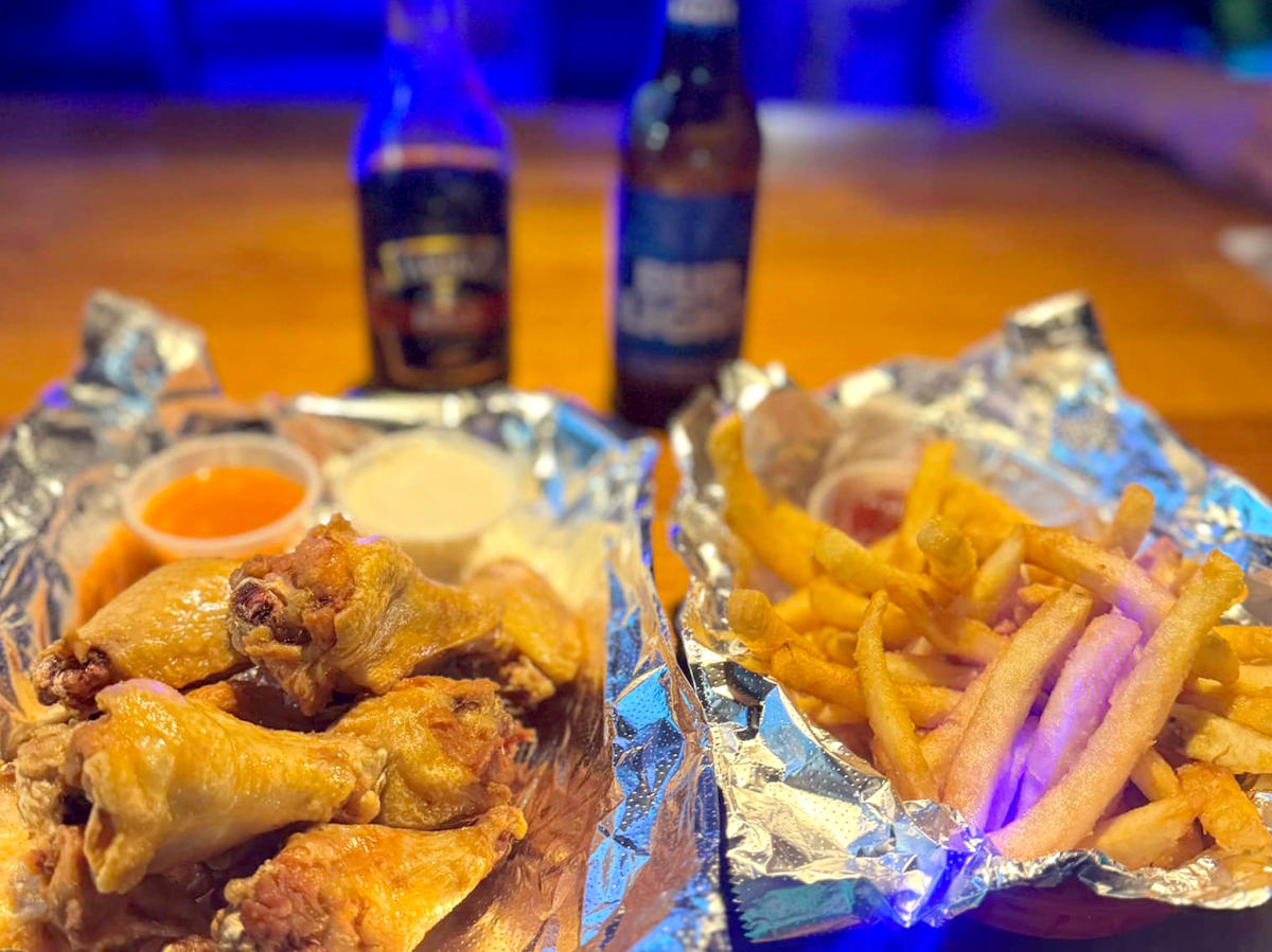 Field House Pub | East Providence, RI 02914