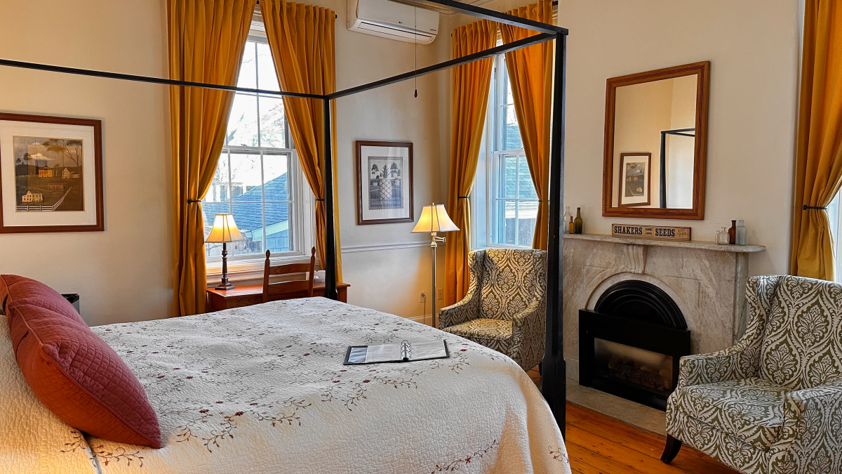 Christopher Dodge House Bed & Breakfast | Providence, RI 02908