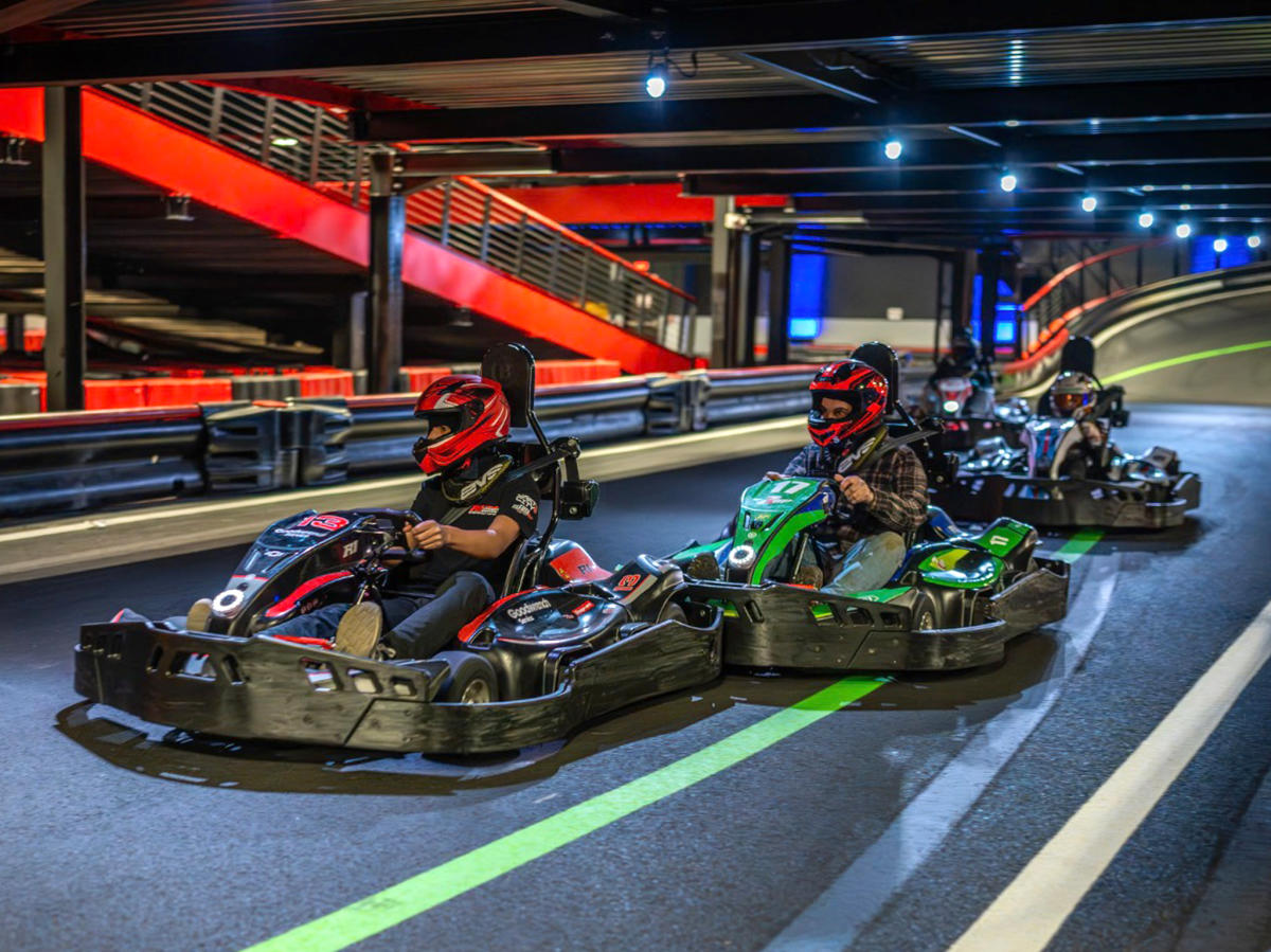 R1 Indoor Karting Entertainment Center | Lincoln, RI 02865