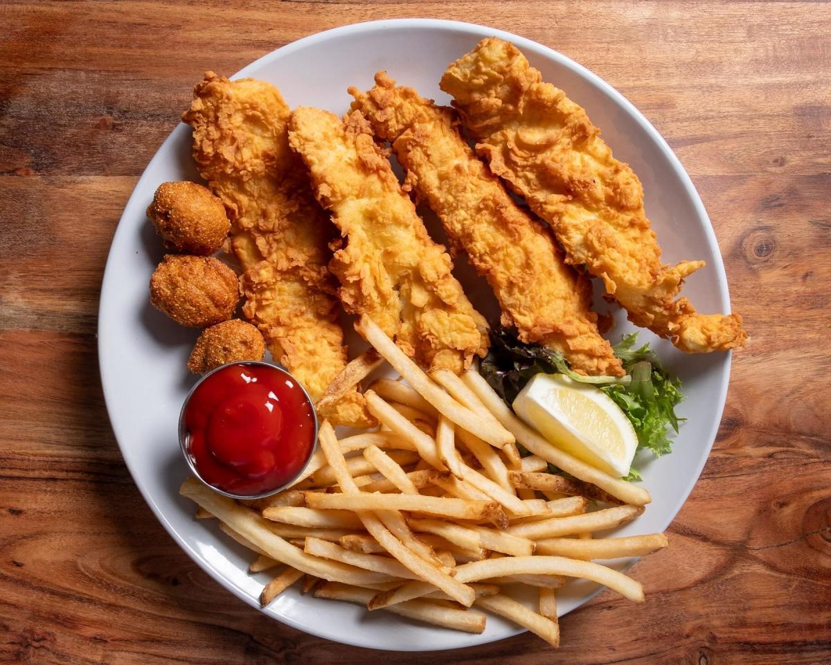Hooked Seafood & Raw Bar