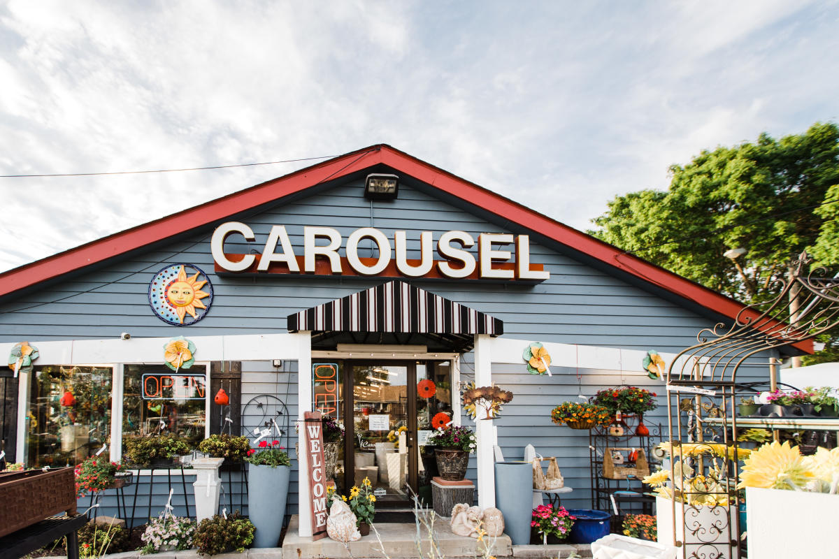 Carousel Floral, Gift & Garden Center | Rochester, MN 55901
