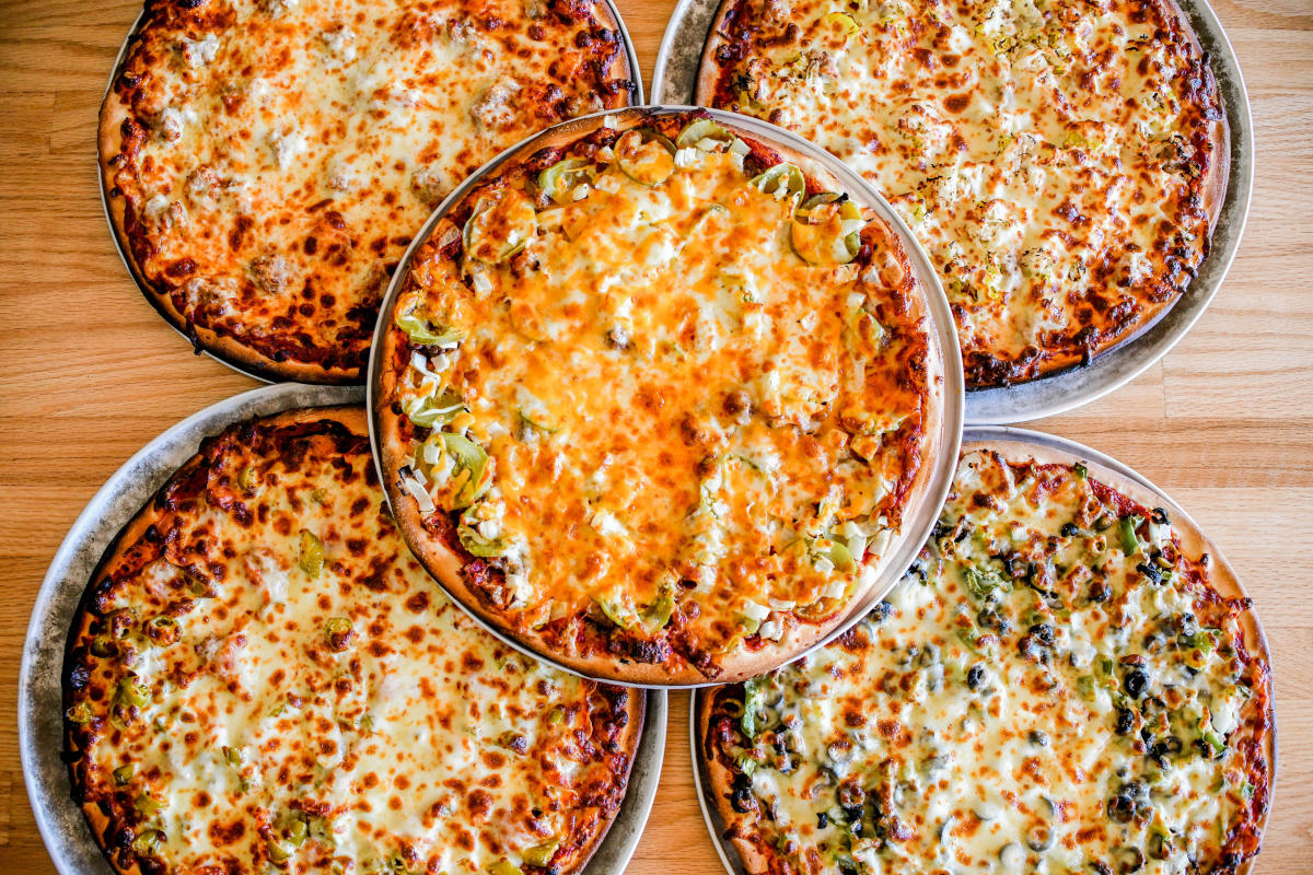 Red’s Savoy Pizza | Rochester, MN 55904