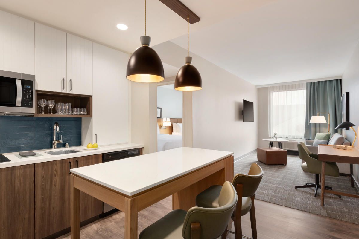 Staybridge Suites Mayo Clinic Area | Rochester, MN 55902