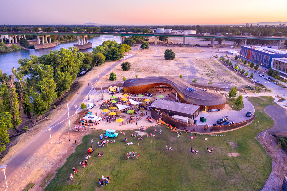 Drake's: The Barn | West Sacramento, CA 95691