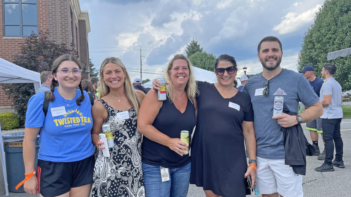 DeCrescente Distributing Company, Inc.